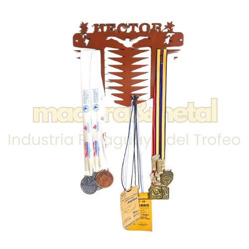 Madera y Metal. Medallero Personalizado - M1.5812